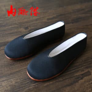 16 Chinese Shoe / Sneaker Brands You Must Know - Let's Chinese